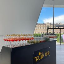 TRUTH BAR - Каталог ресторанов